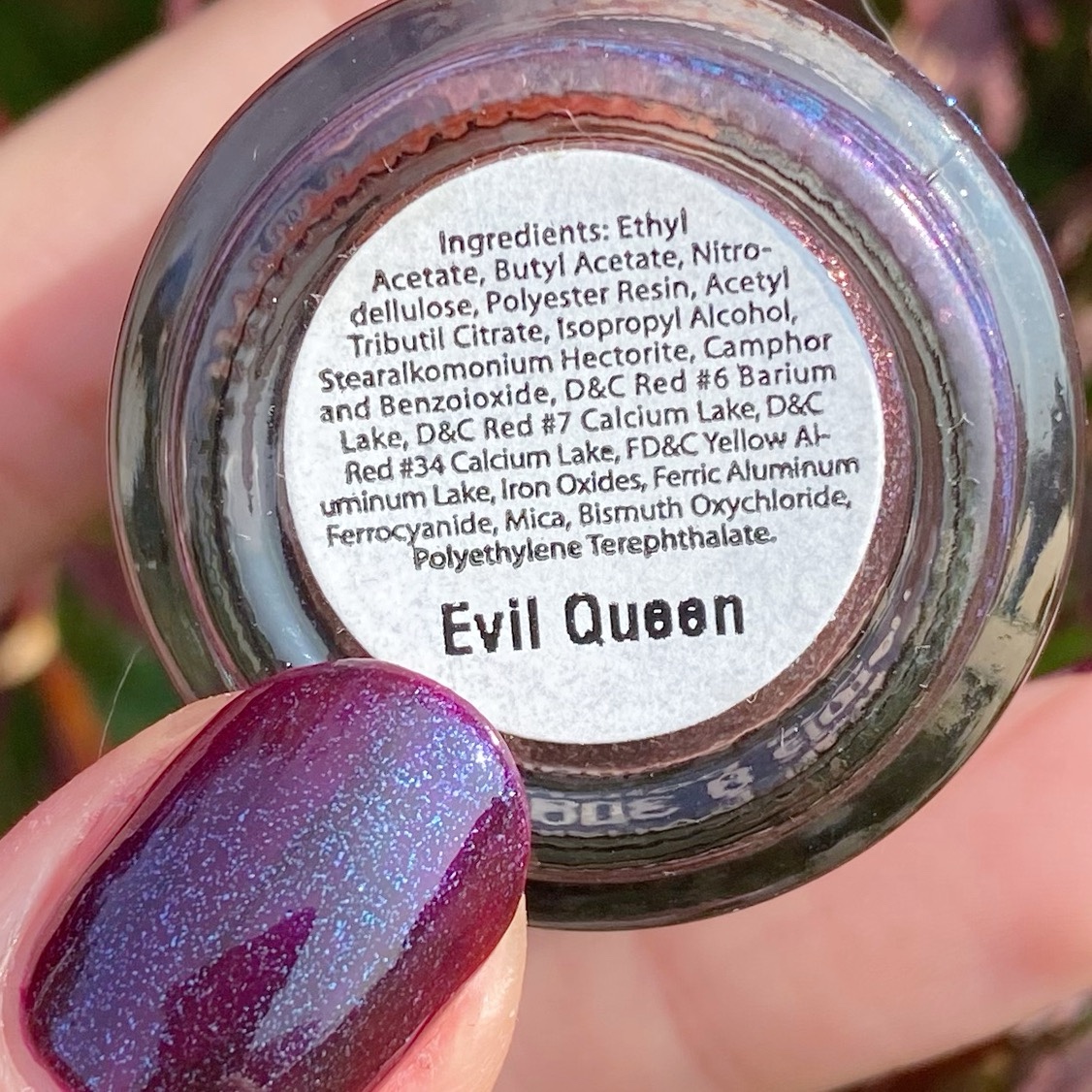 SWATCH SUNDAY — Claire’s Evil Queen 🖤👑 – Coffee & Nail Polish