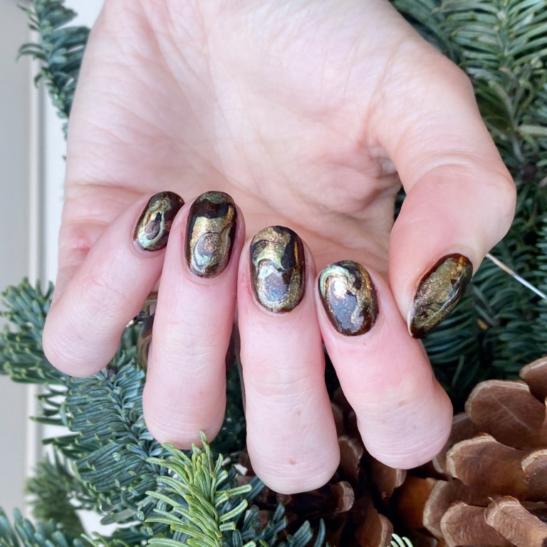 Golden Drag Marble – Coffee & Nail Polish